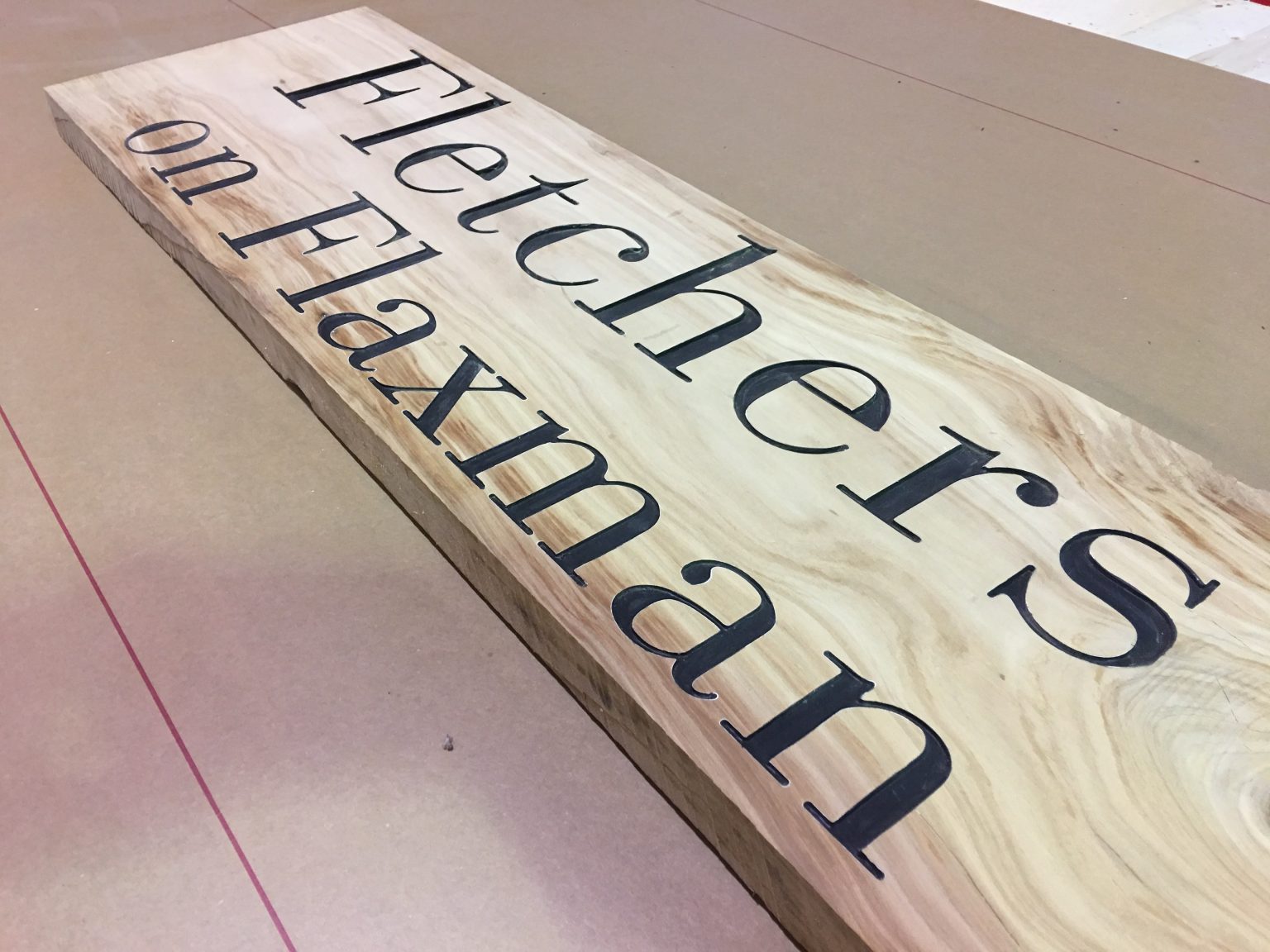 Making a Timber Sign | Logosahead